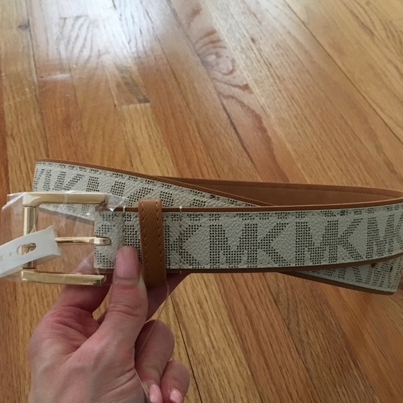 Michael Kors | Accessories | Michael Kors Womens Vanilla Camel Mk Logo ...